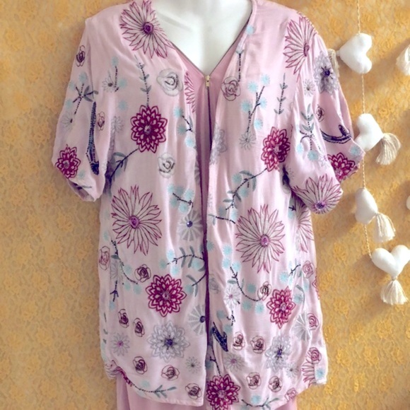 RD & koko | Tops | Rd Koko Pink Embroideredbeaded Kimono One Size Fits ...